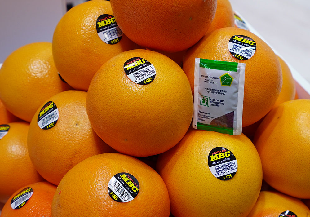 Extend fresh produce shelf life with GK4/P Clean Air Sachets